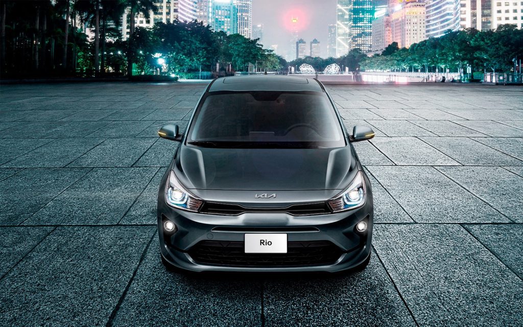 Kia Rio Sedán 2023 en México ficha técnica, precios y versiones