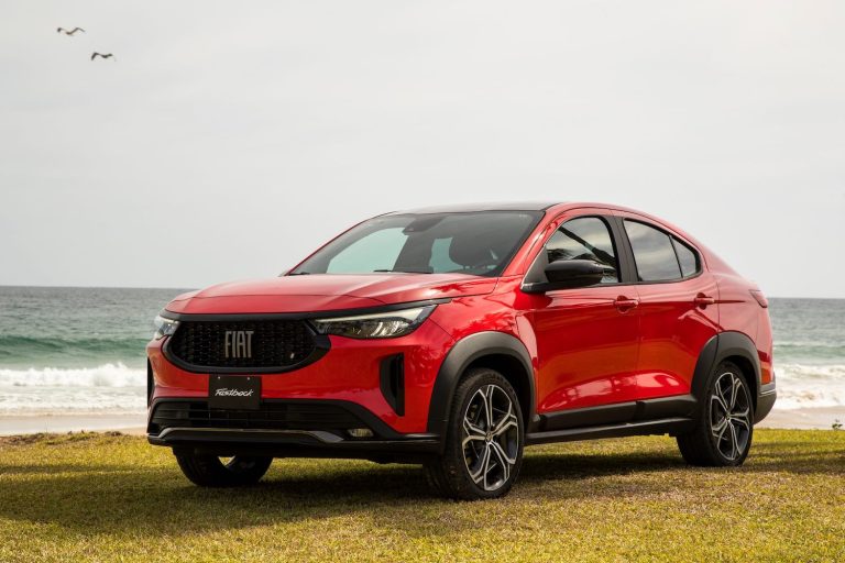 Fiat lanza en México el Fastback 2025: precios y versiones