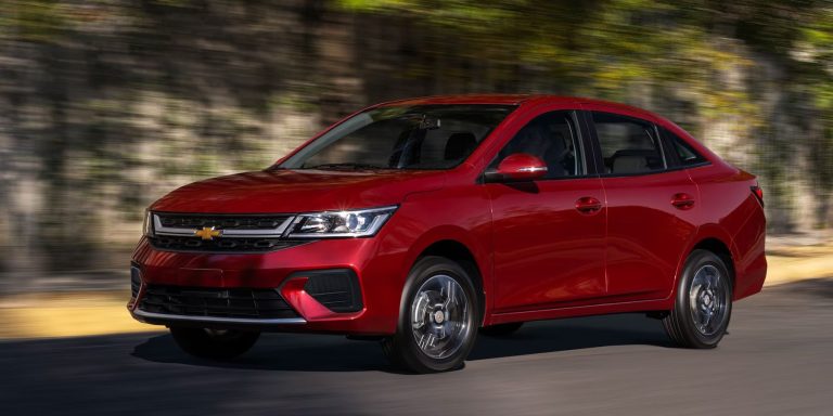 Chevrolet Aveo sedán 2025 ficha técnica completa en México