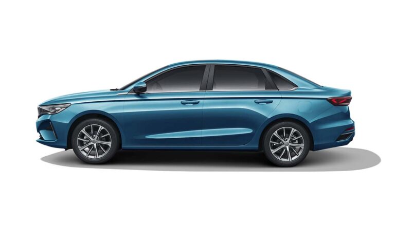 Geely Emgrand 2025 llega a México: precios y versiones del sedán
