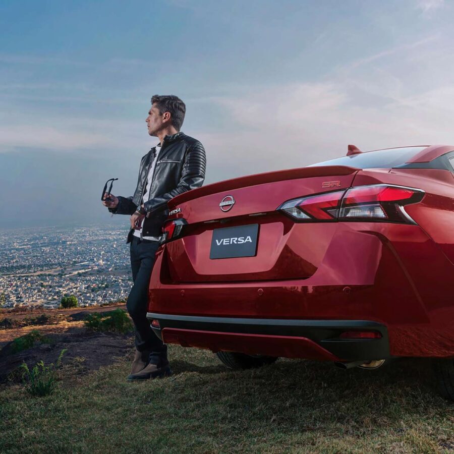 Nissan Versa 2025 llega a México: conoce los precios y versiones