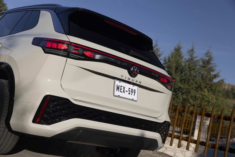 Volkswagen Tiguan 2025 ficha técnica en México