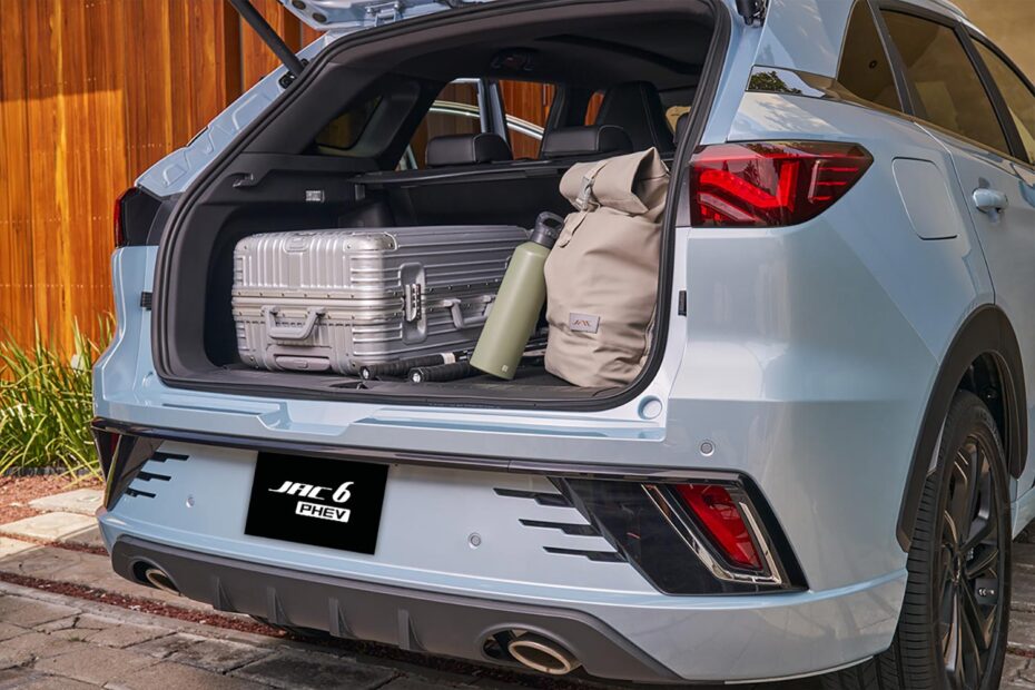 JAC 6 PHEV y Traveler PHEV 2026 llegan a México