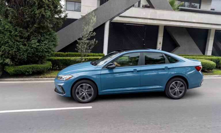 Volkswagen laza el nuevo Jetta 2026 en México